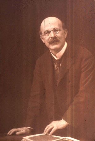 Students of EAA Lord Asquith, Prime Minister of England. City of London ...